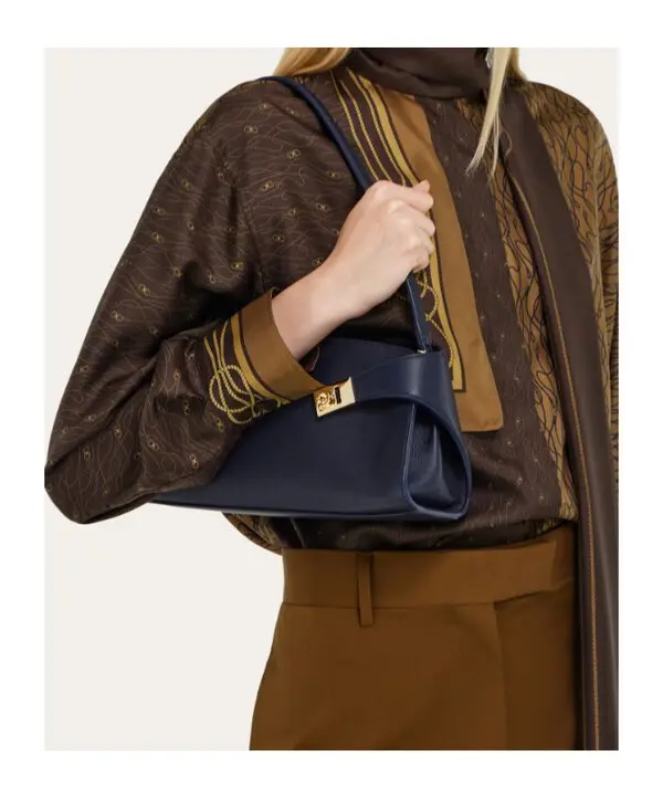 FERRAGAMO Hug East-west Shoulder Bag - Deep Navy Blue