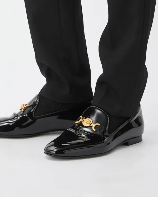Versace Gala Patent Slippers With Medusa Hardware - Black