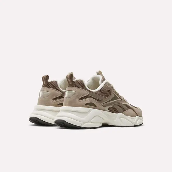 REEBOK Charge Sneakers - Brown
