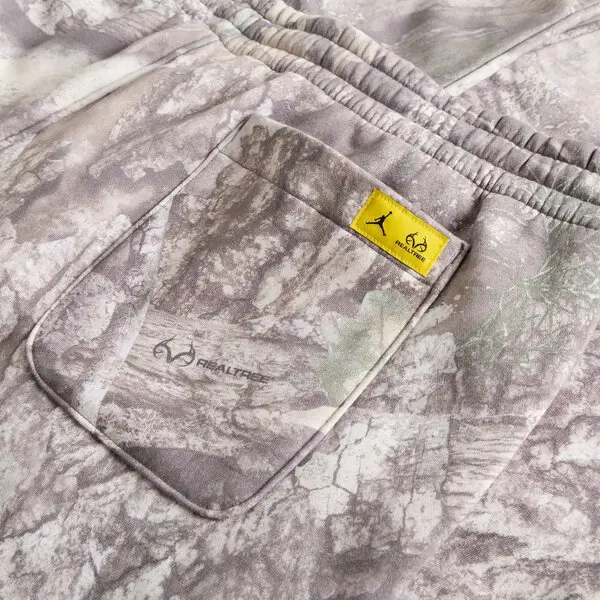 JORDAN Brooklyn Camo Open Hem Pant - White/bright Citron