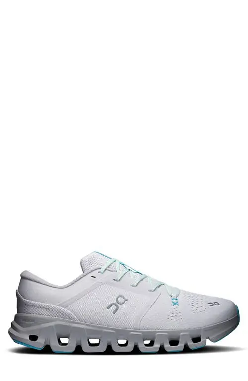 On Cloud X 5 Training Shoe