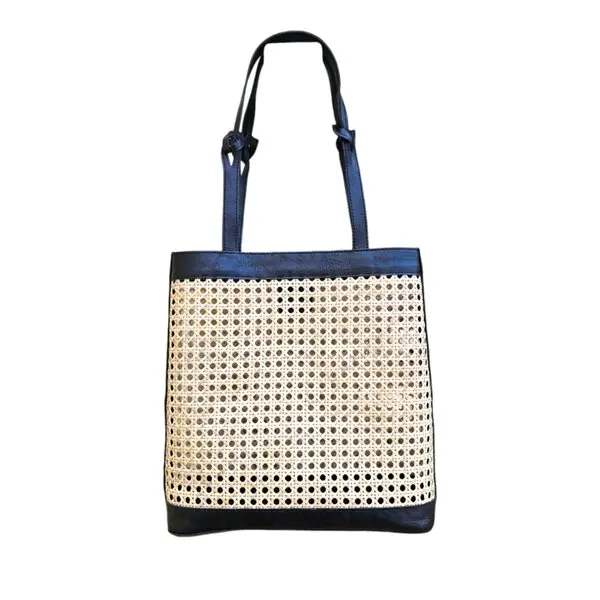 OHSUN Neutrals / Manuela Rattan And Leather Shoulder Bag