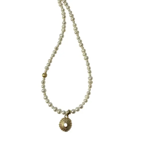 LARSUU White / Gold Sea Halo Necklace Gold