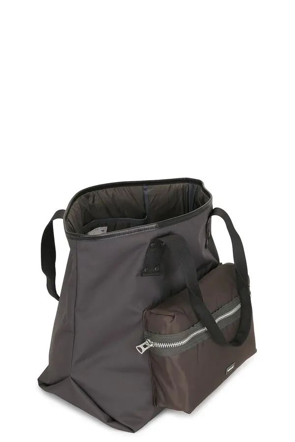 Sacai Pocket Tote Bag Large In Green