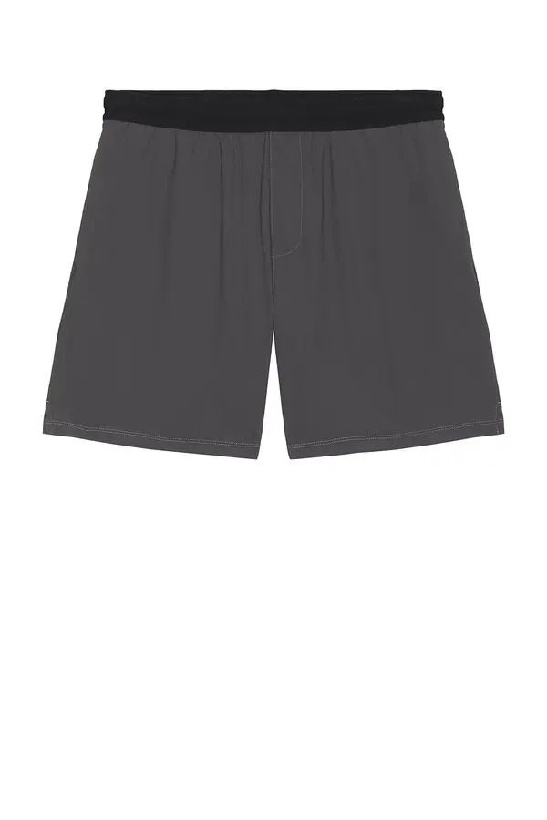 Beyond Yoga Warplite Range Lined Short - Graphite