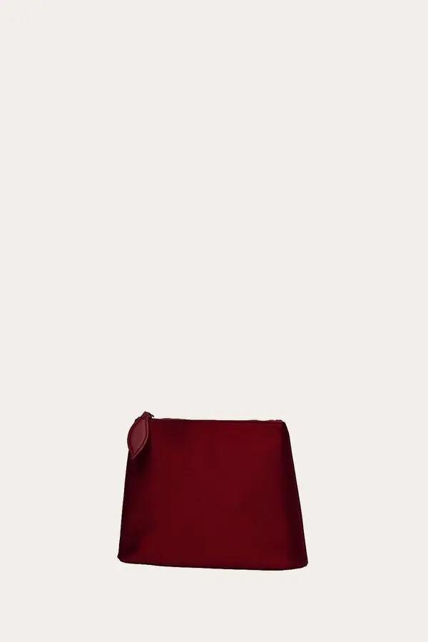 LIFFNER Zip Clutch Burgundy Satin - Red