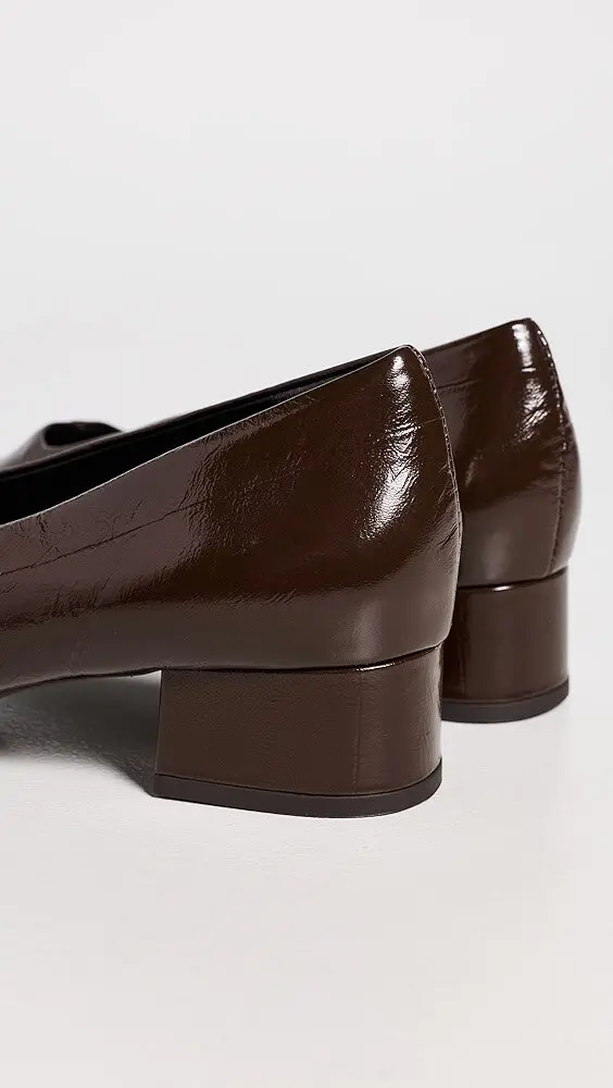 REFORMATION Inez Pumps