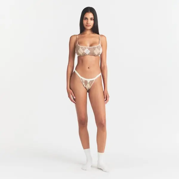 SKIMS Logo Picot String Bikini | Light Neutral | | Lightweight Cotton - Cafe Argyle Print