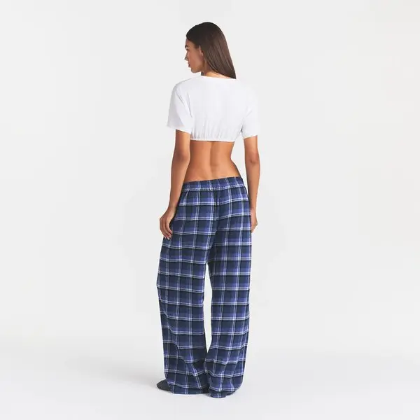 SKIMS Super Cropped V-neck T-shirt