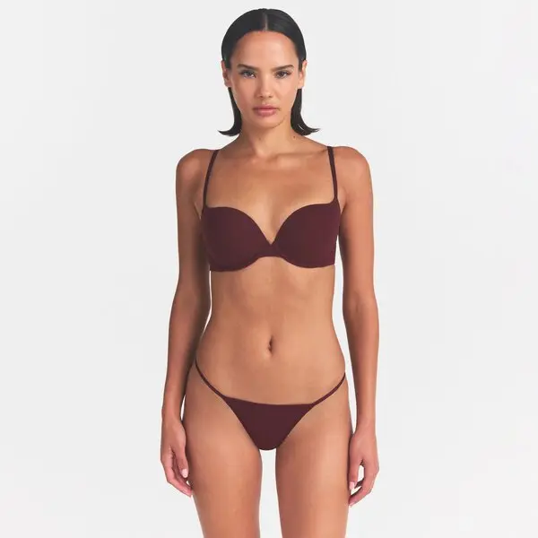 SKIMS T String Thong | Black | | Fits Everybody - Currant