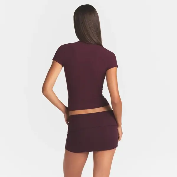 SKIMS T Shirt | | Fits Everybody - Currant