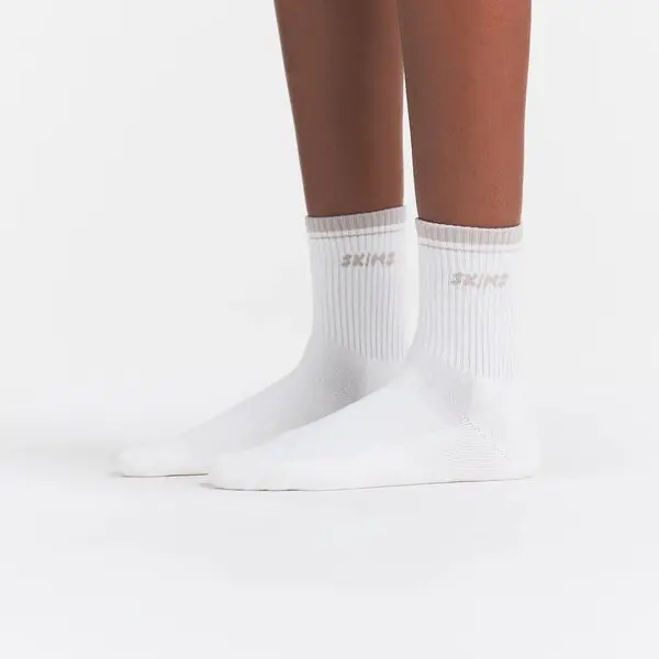 SKIMS Ribbed Quarter Crew Logo Sock 3 Pack | Light Neutral | Small | Socks