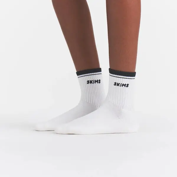 SKIMS Ribbed Quarter Crew Logo Sock 3 Pack | Grey | Small | Socks - Cherry Blossom Multi