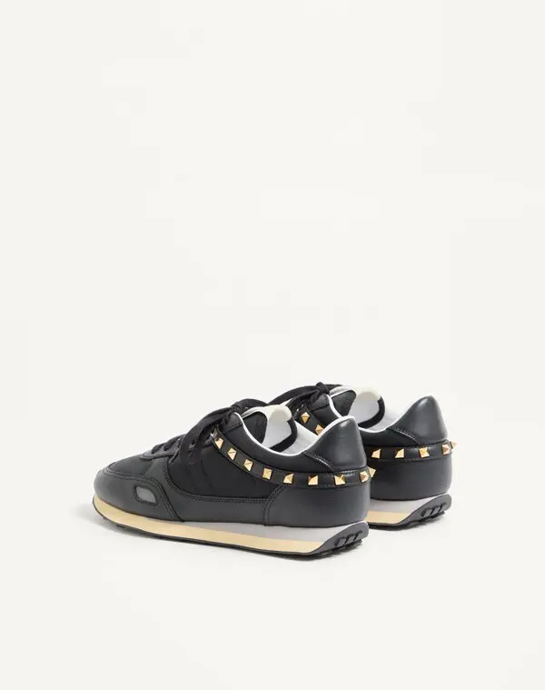 Valentino Garavani Rockstud Low-top Sneakers - Black
