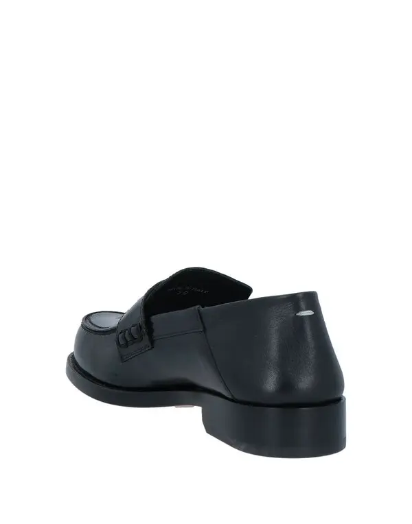 MAISON MARGIELA Minimal Solid Flat Shoes