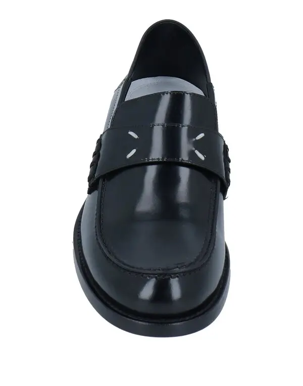 MAISON MARGIELA Minimal Solid Flat Shoes
