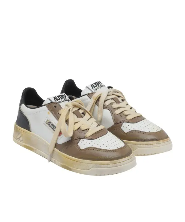 AUTRY Round-toe Sneakers