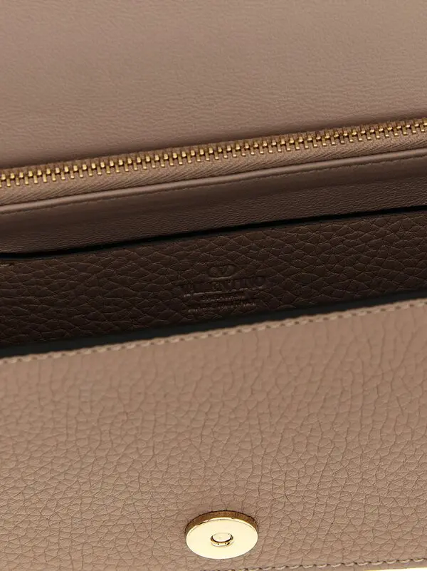 Valentino Garavani Rockstud' Wallet On Chain