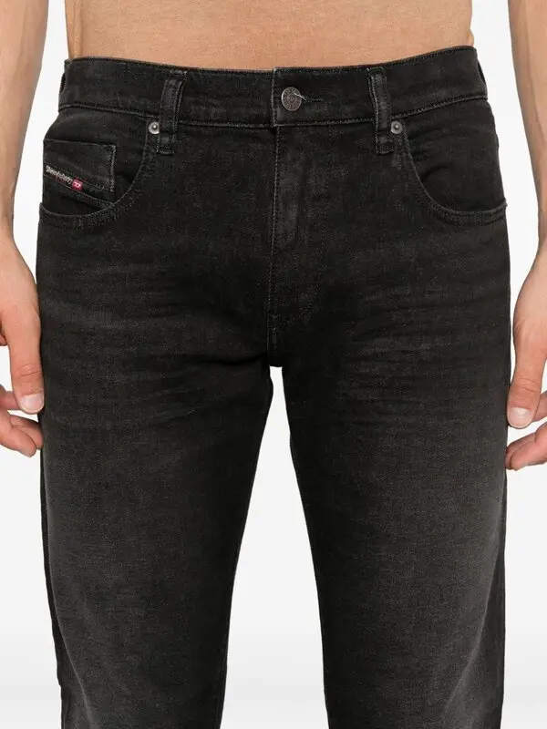 DIESEL® Slim Jeans D-strukt 0kial