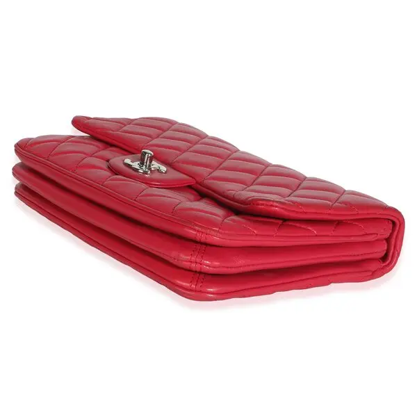 Chanel Quilted Lambskin Flap Bag - Pink