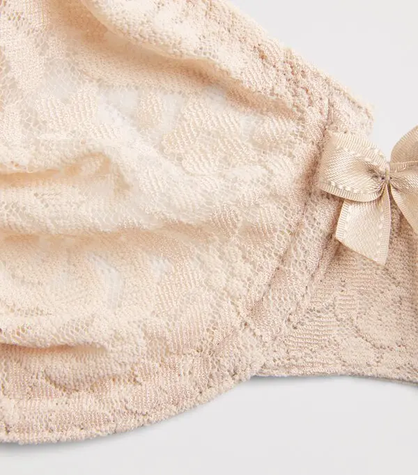 Wacoal Lace Halo Underwire Bra