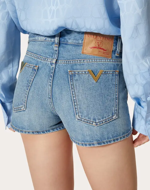 Valentino Garavani Logo Patch Straight Hem Denim Shorts