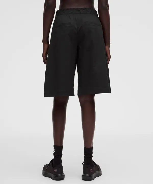Lululemon Woven Mid-rise Bermuda Shorts - Black