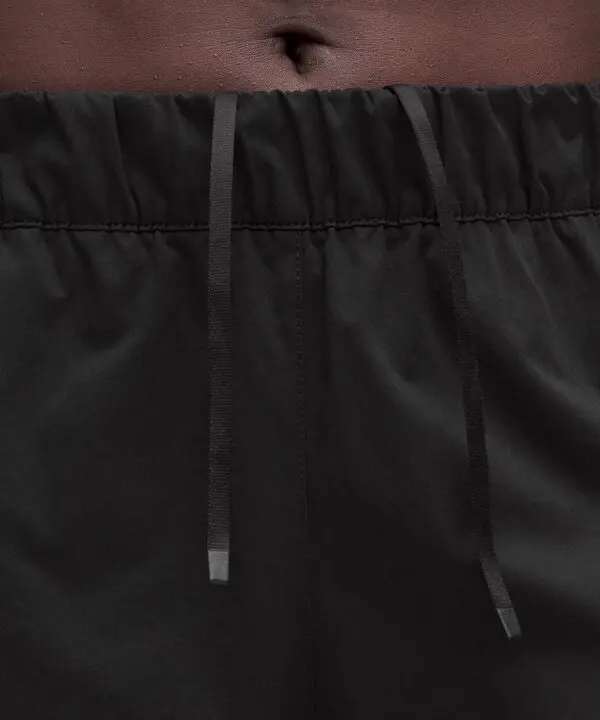 Lululemon Woven Mid-rise Bermuda Shorts - Black