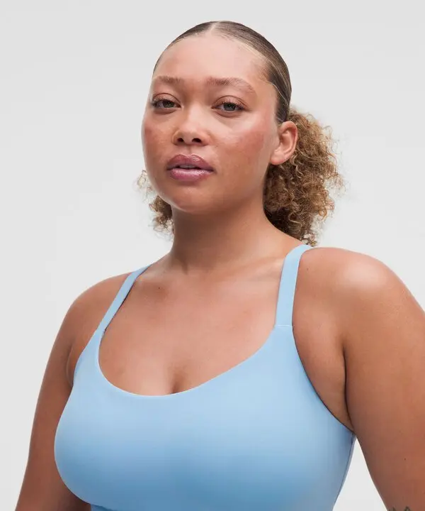 Lululemon Wunder Train Strappy Racer Bra - Dreamy Blue