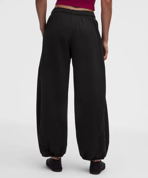 Lululemon Scuba Evolve Oversized Jogger - Black