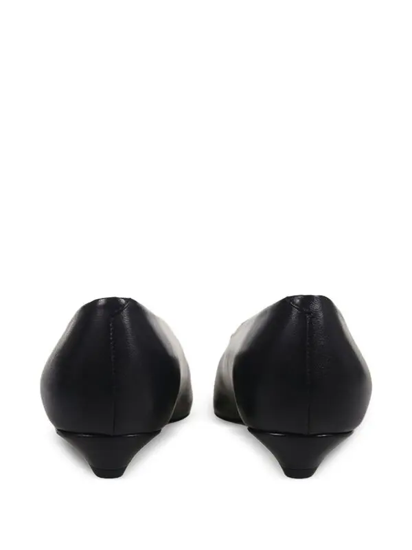 ROGER VIVIER Pointed Toe Leather Ballet Flats - Black