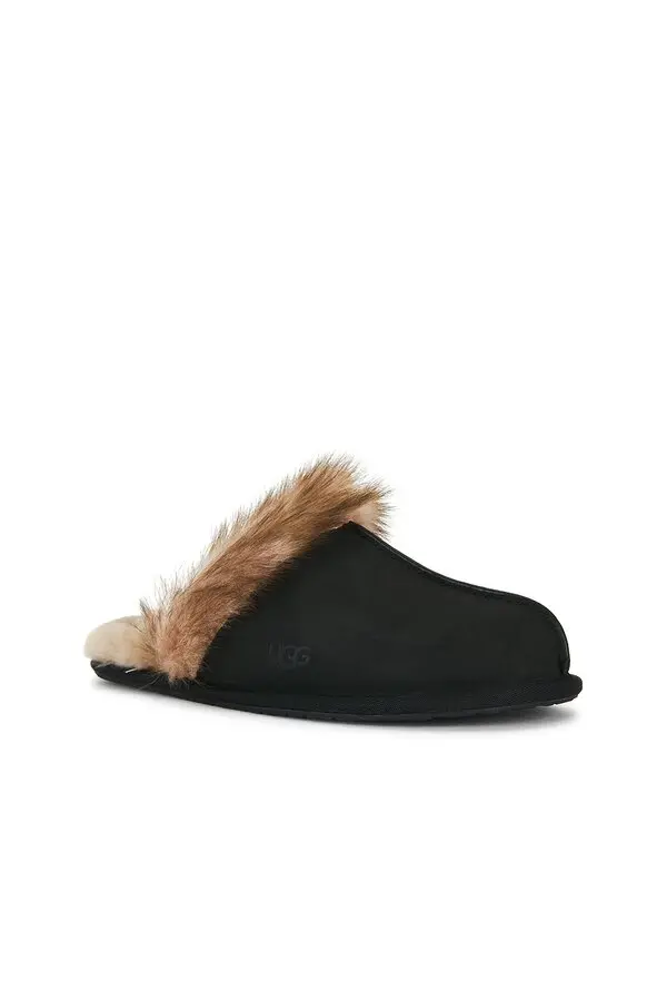 UGG Scuffette Nubuck Slipper