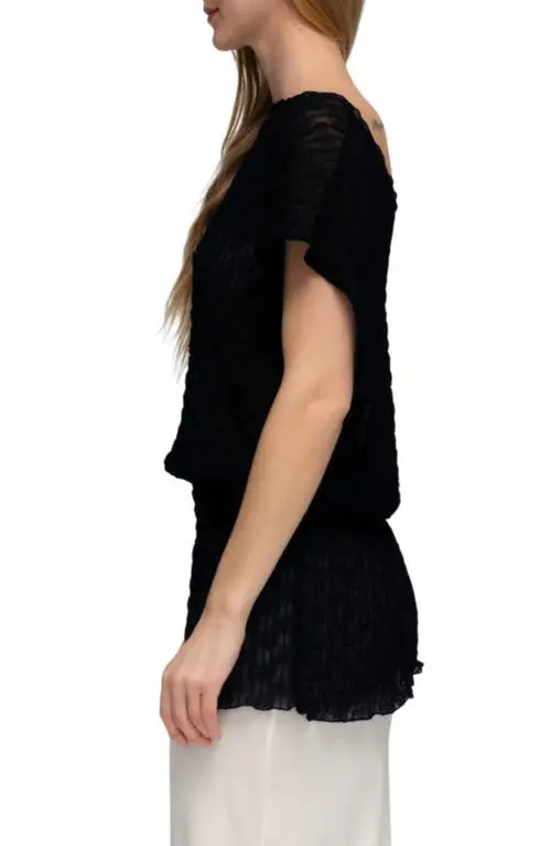 FIND ME NOW Beatriz Off-the-shoulder Tunic