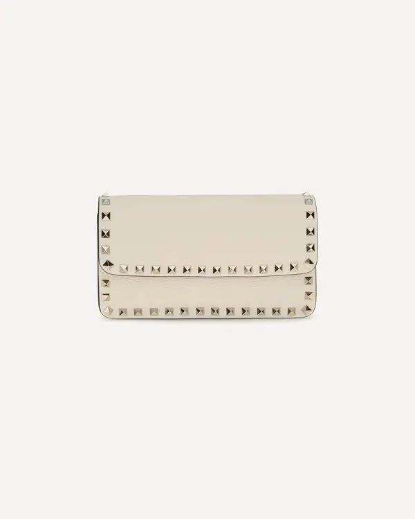 Valentino Garavani Rockstud Chain Wallet - Cream