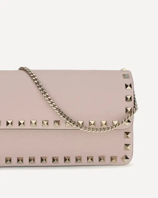 Valentino Garavani Rockstud Chain Wallet - Pink