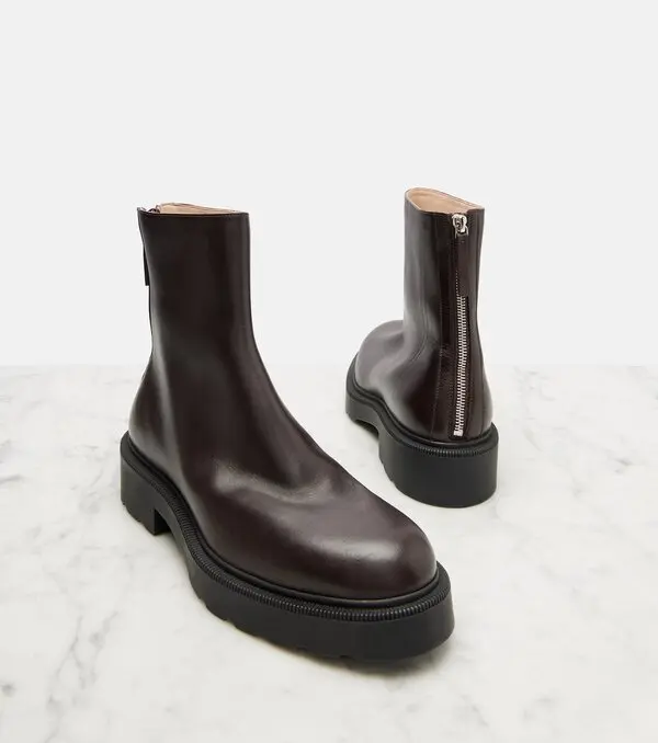 THE ROW Nobilis Leather Ankle Boots - Black