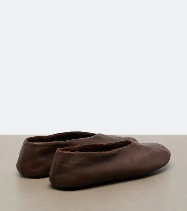 THE ROW Stella Shearling-trimmed Leather Ballet Flats