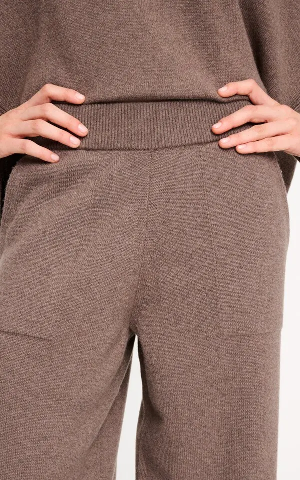 BARRIE Cashmere Romantic Timeless Pants