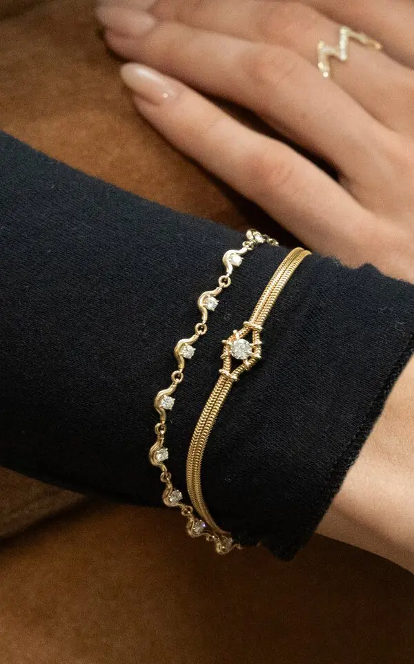 VICE VERSA 14k Yellow Louise Line Bracelet