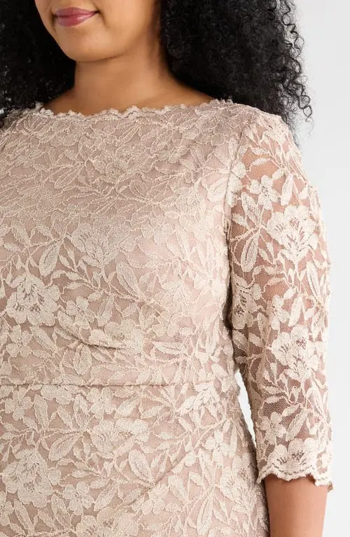 JESSICA HOWARD Lace Long Sleeve Gown - Champagne