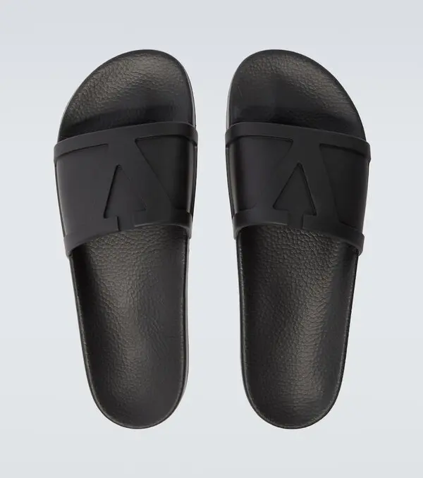 Valentino Garavani Vlogo Slides