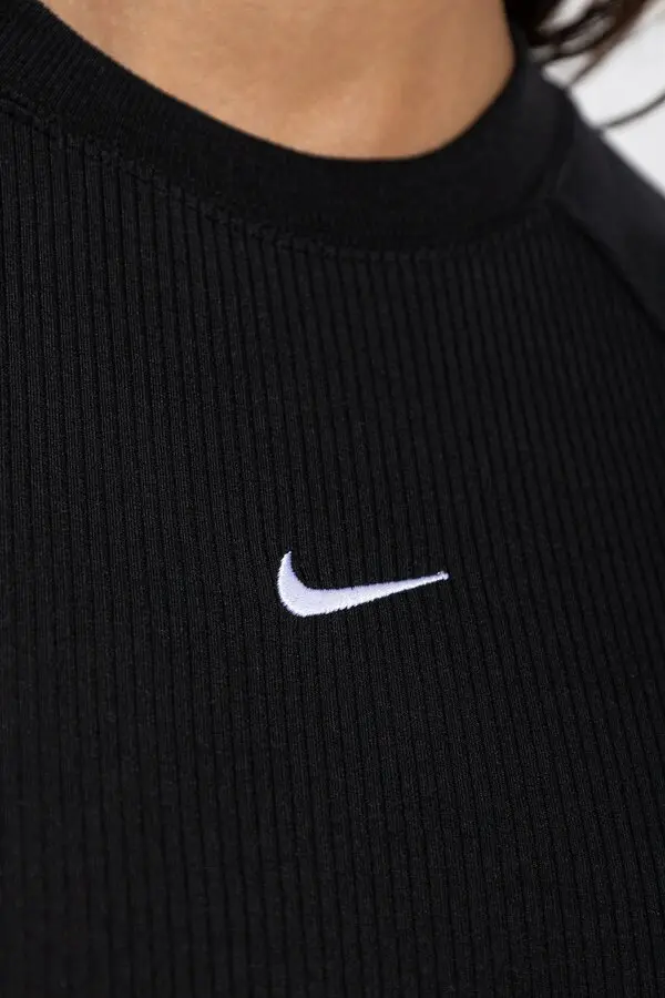 Nike Top With A "z" Logo