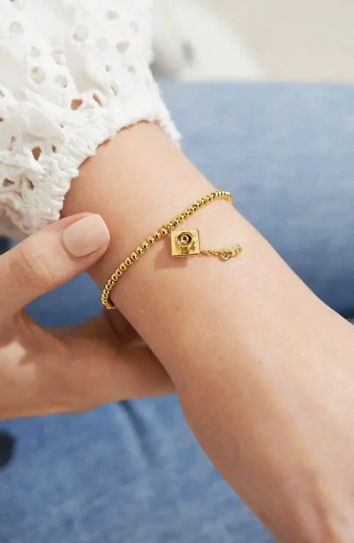 A LITTLES & CO A Little Graduation Cap Charm Bracelet In Gold-tone Plating