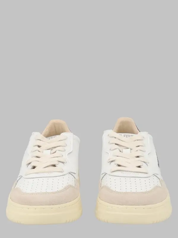 AUTRY Low-top Leather Sneakers With Suede Accents - Multicolour