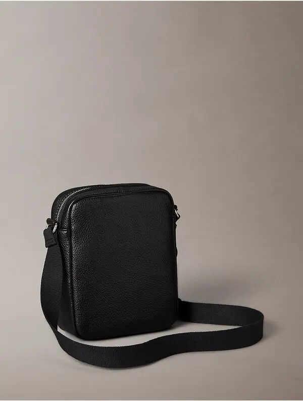 Calvin Klein Monologo Reporter Bag