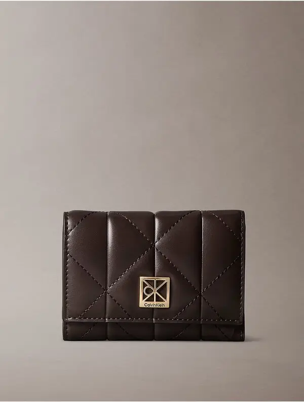 Calvin Klein Quilted Zip Wallet - Delicioso