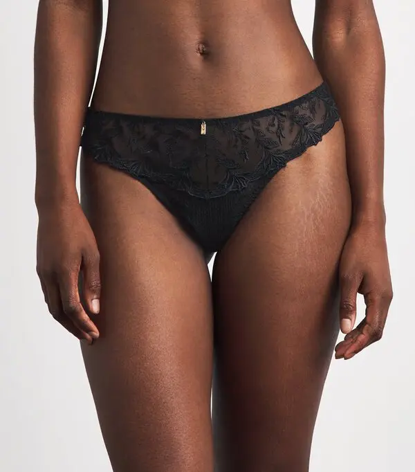 AUBADE Lace Hidden Treasure Tanga