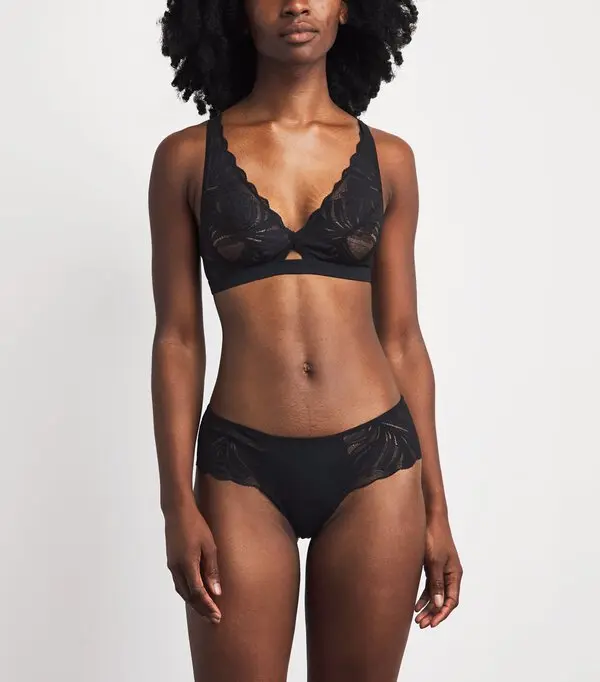 Falke Delicate Touch Triangle Bra - Black