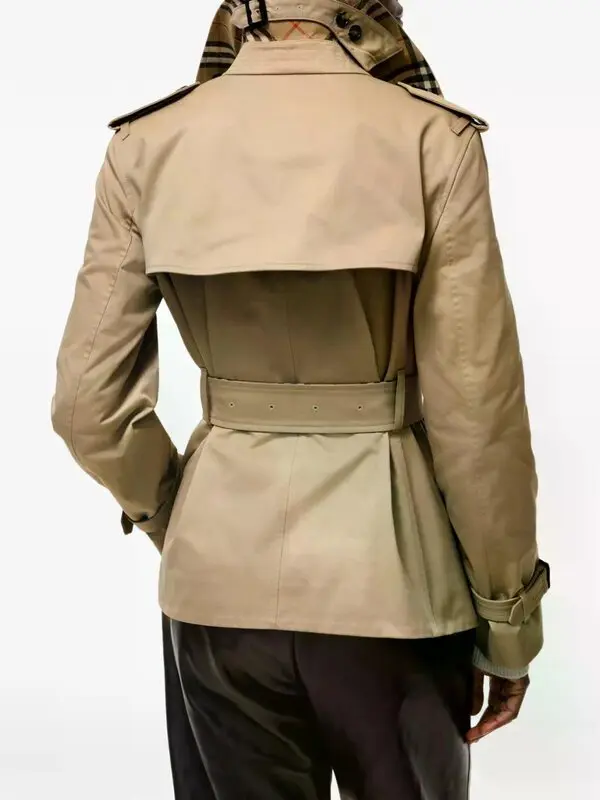 Burberry Lakefield Trench Coat