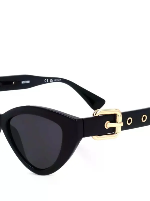 Moschino Cat-eye Sunglasses With Buckle Embellishment - Black